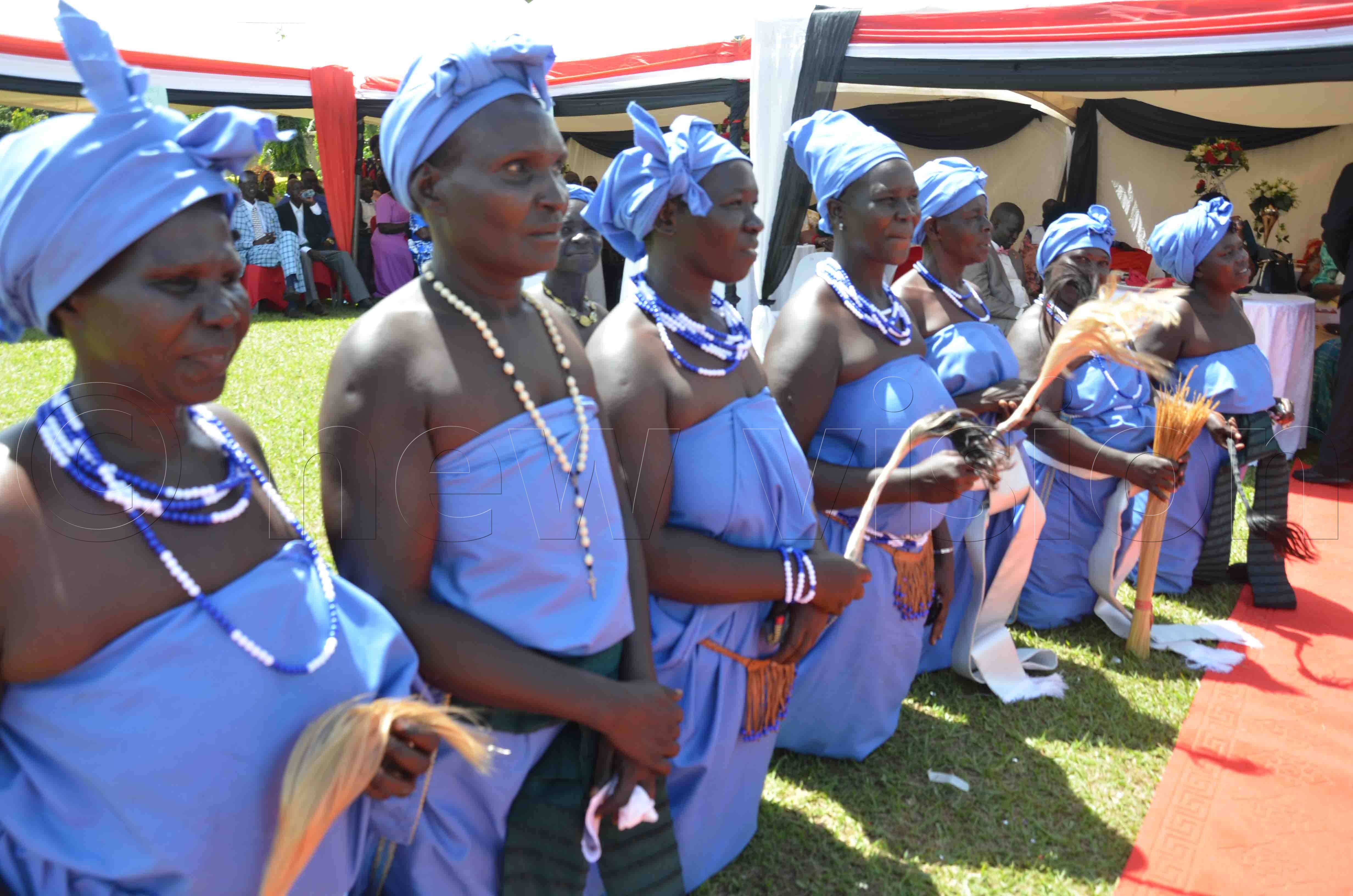 Former UN fund boss enthroned Lango clan head - New Vision Official