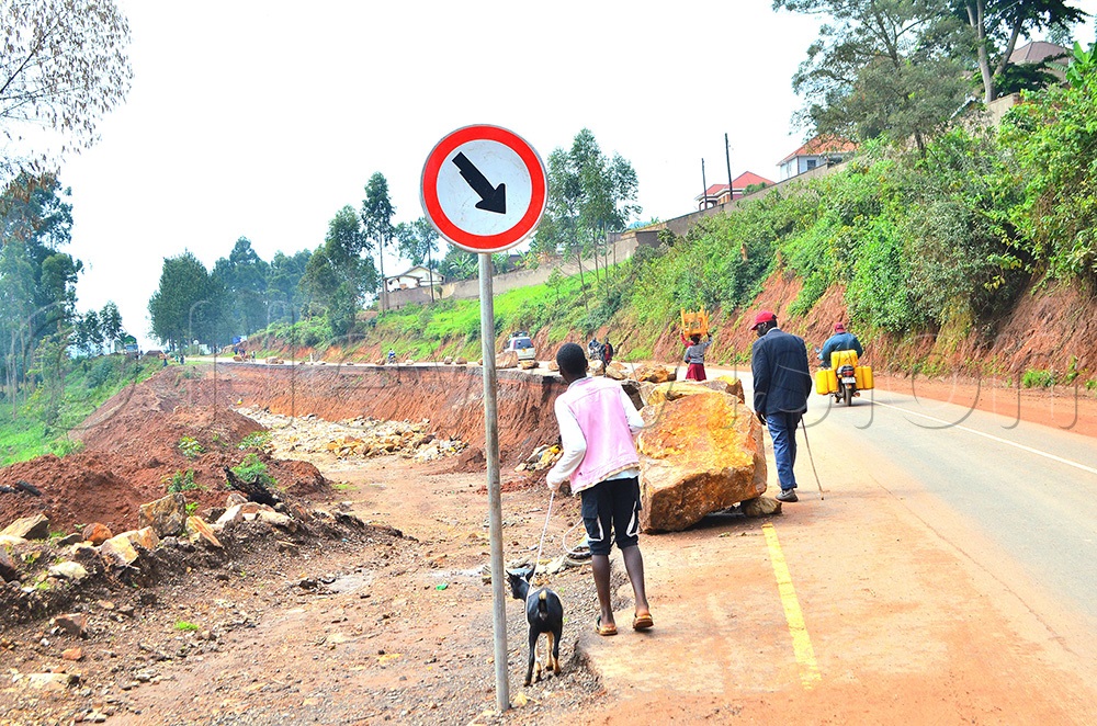 Delayed repair of Kabale-Kisoro road causes despair