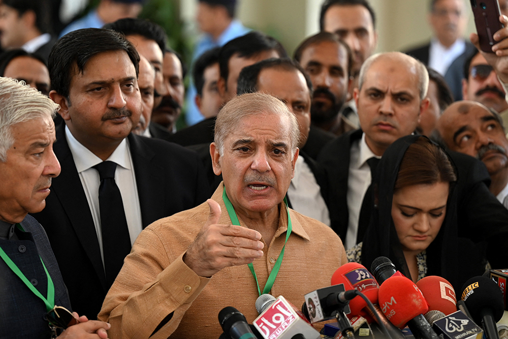 World: Pakistan provincial assembly dissolved on orders of f