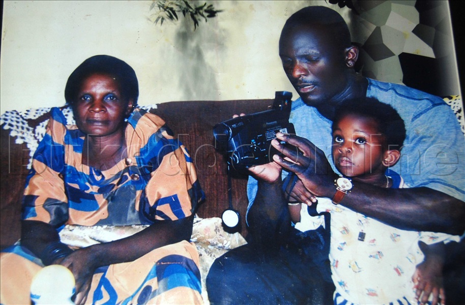Temukotoggera bitone bya baana bammwe - Maama w'omugenzi Majid Musisi ...