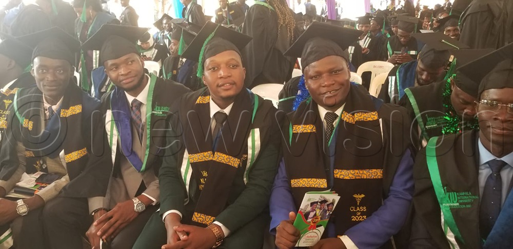Over 2000 graduate at Kampala International University