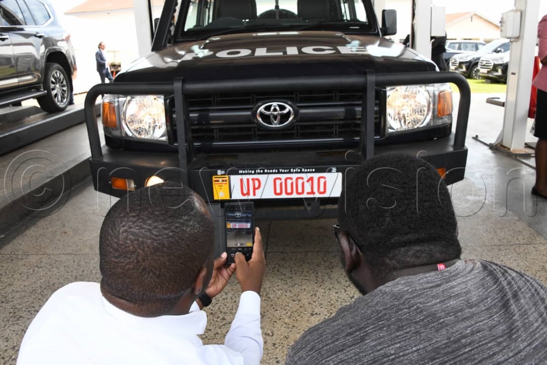 📷 New digital number plate system launched - New Vision Official