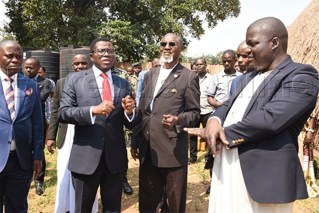 Katikkiro Mayiga alambudde omulimu gw'amasiro wegutuuse - Bukedde ...