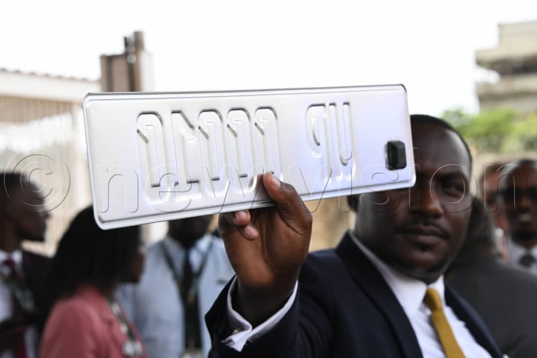 📷 New digital number plate system launched - New Vision Official