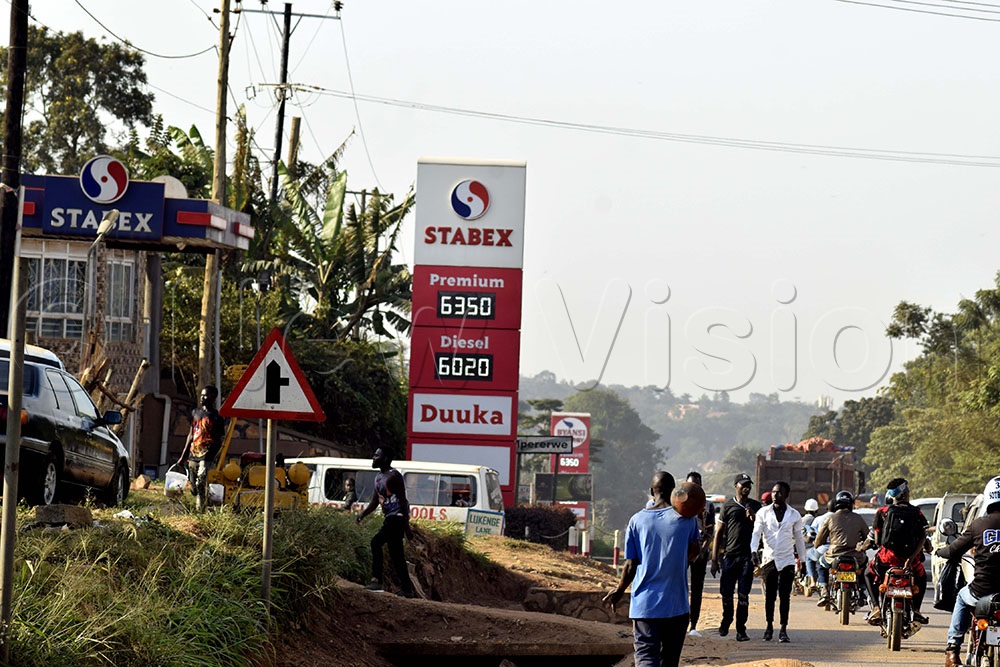 Skyrocketing fuel prices worry pump attendants, cyclists - New Vision Official