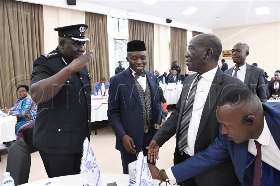 IN PICTURES: First Lady, Ex-VP Ssekandi awarded for tolerance - New ...