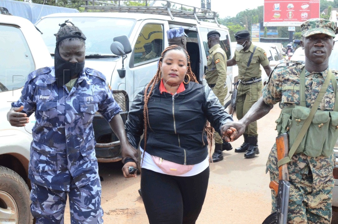 Poliisi erinnye eggere mu kusaba kwa Bobi Wine ne Besigye - New Vision ...