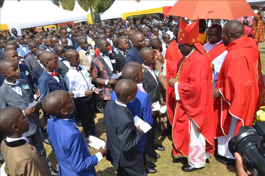📸 IN PICTURES: Archbishop Ssemogerere confirms over 1000 pupils - New ...