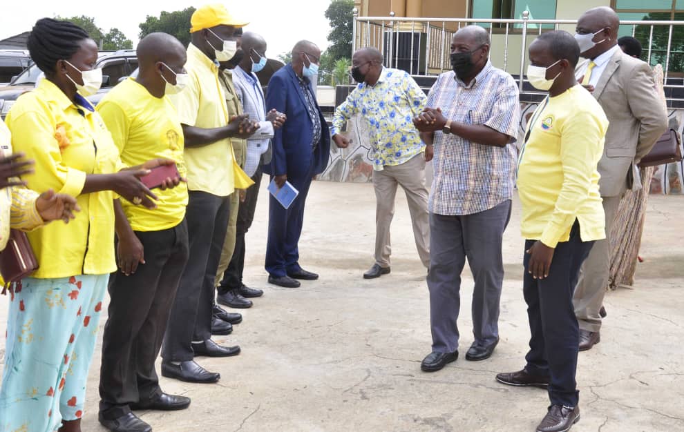 Alhaj Moses Kigongo ayingidde mu butakkaanya bwa baminisita; Ssempijja ...