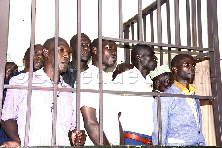 Munnamawulire eyakwatibwa ku by'okuyeekera gavumenti yeegayiridde ...