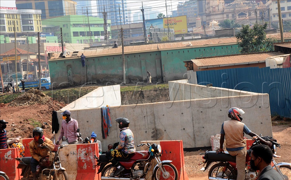 📸 In pictures: Kampala flyover progress works excite Ugandans - New ...