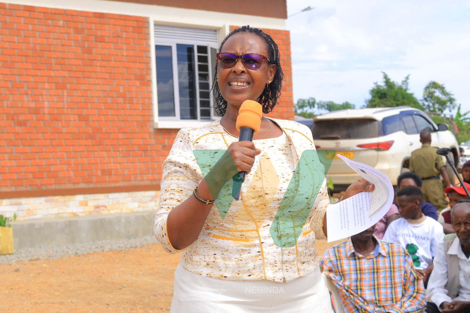 Minisita Kaboyo nayenda ba nkazirwanaho okutandikaho ebigombe by ...