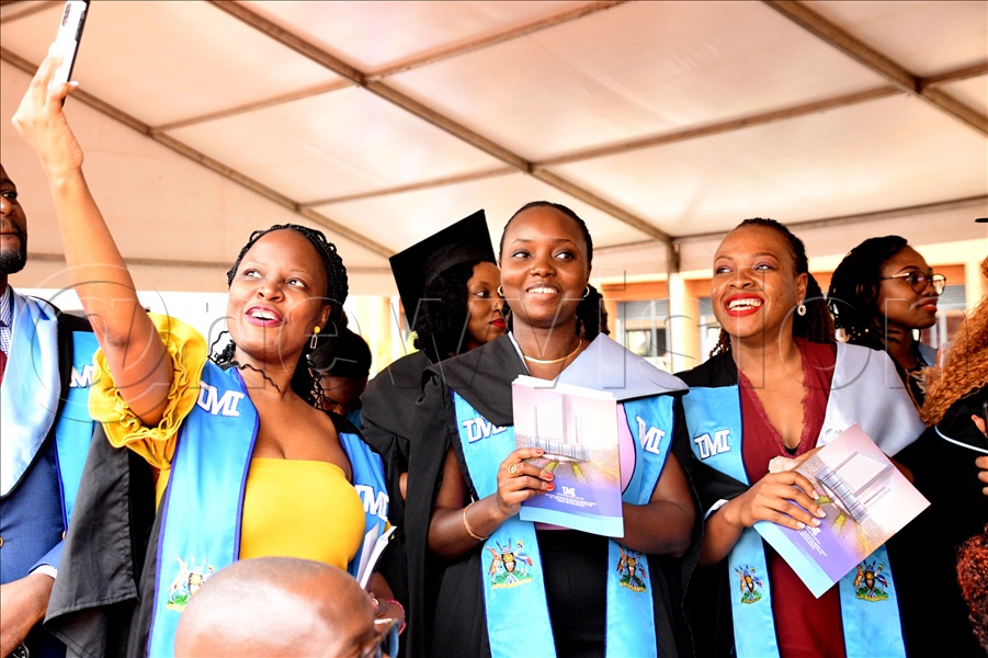 IN PICTURES: UMI graduates rallied to fight global warming - New Vision ...