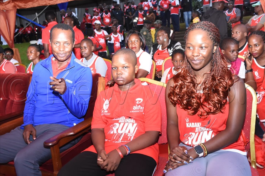 📷 State House comptroller Barekye joins thousands at Kabaka Birthday ...