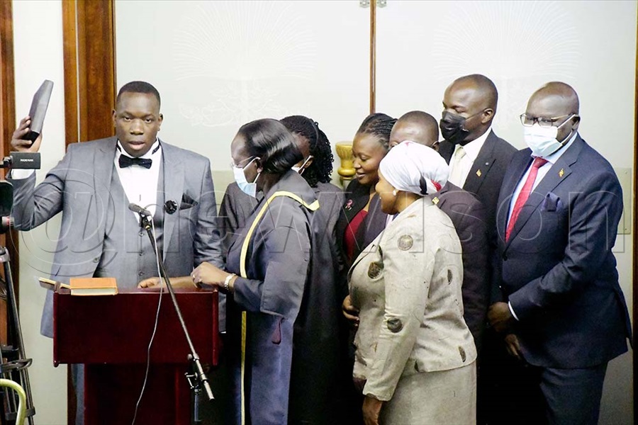 News: Two NRM MPs sworn in after winning by-elections
