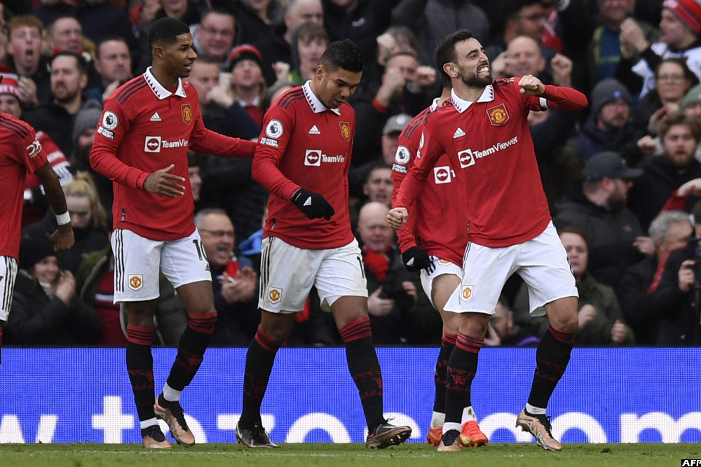 Sports: Man Utd beat Man City to climb to third in Premier L
