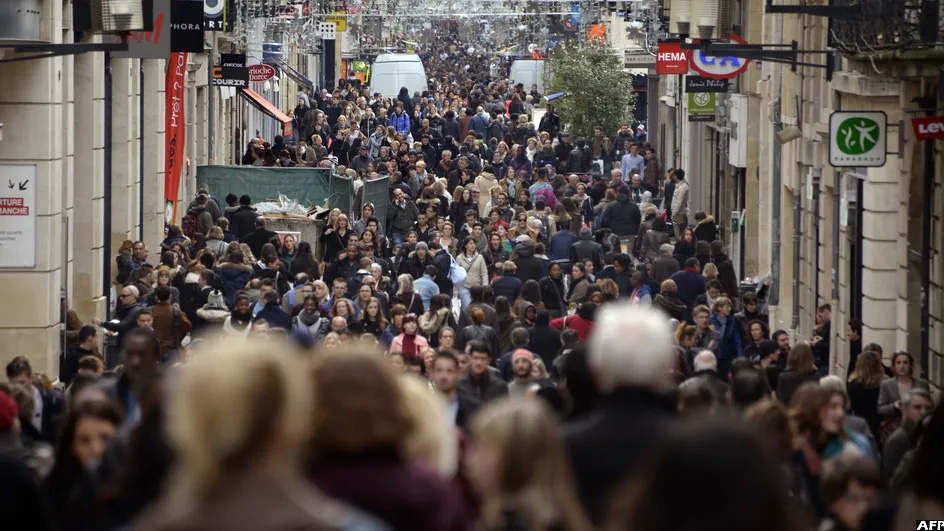 One in 10 people in France an immigrant — statistics agency