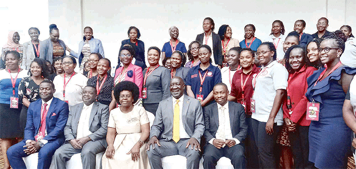 Amawulire: Baleeta etteeka ku bayinginiya okutangira abakola