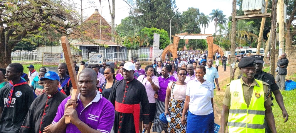 Omulabirizi Moses Banja avumiridde ebikolwa by'ettemu - New Vision Official