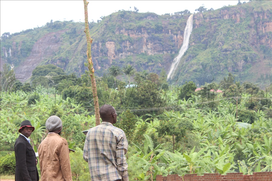 Mbale Police post closed over looming landslide - New Vision Official