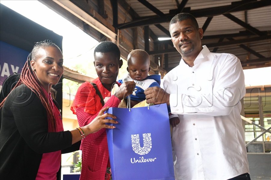 📷 Unilever Uganda, KCCA reward women for keeping Kampala clean - New ...